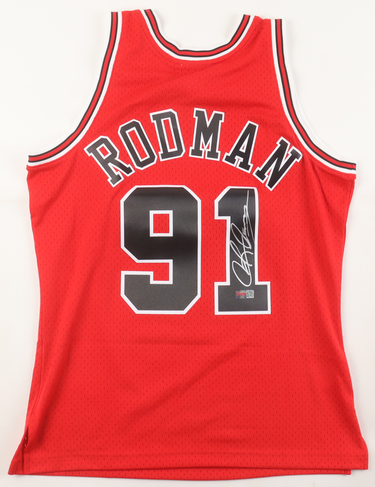 Dennis Rodman Signed Bulls Jersey (PIA) | Pristine Auction