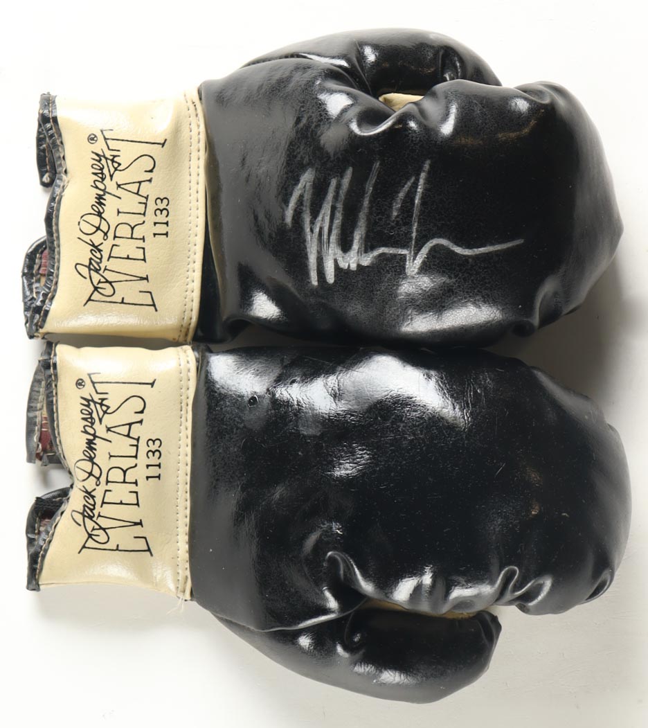 Mike Tyson Signed Pair Of Vintage Jack Dempsey Model Boxing Gloves With ...