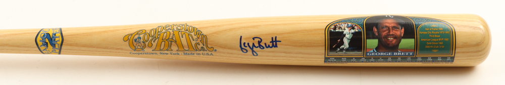 George Brett Signed LE Cooperstown Commemorative Baseball Bat ...