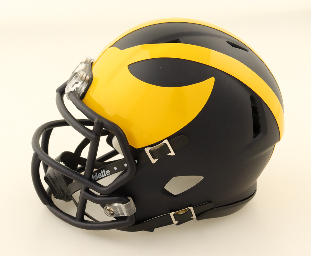 Tyler Morris Signed Michigan Wolverines Speed Mini Helmet (Beckett) | Pristine Auction