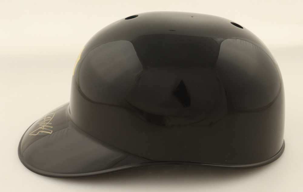 Oneil Cruz Signed Pirates Full-Size Batting Helmet (Beckett) | Pristine ...