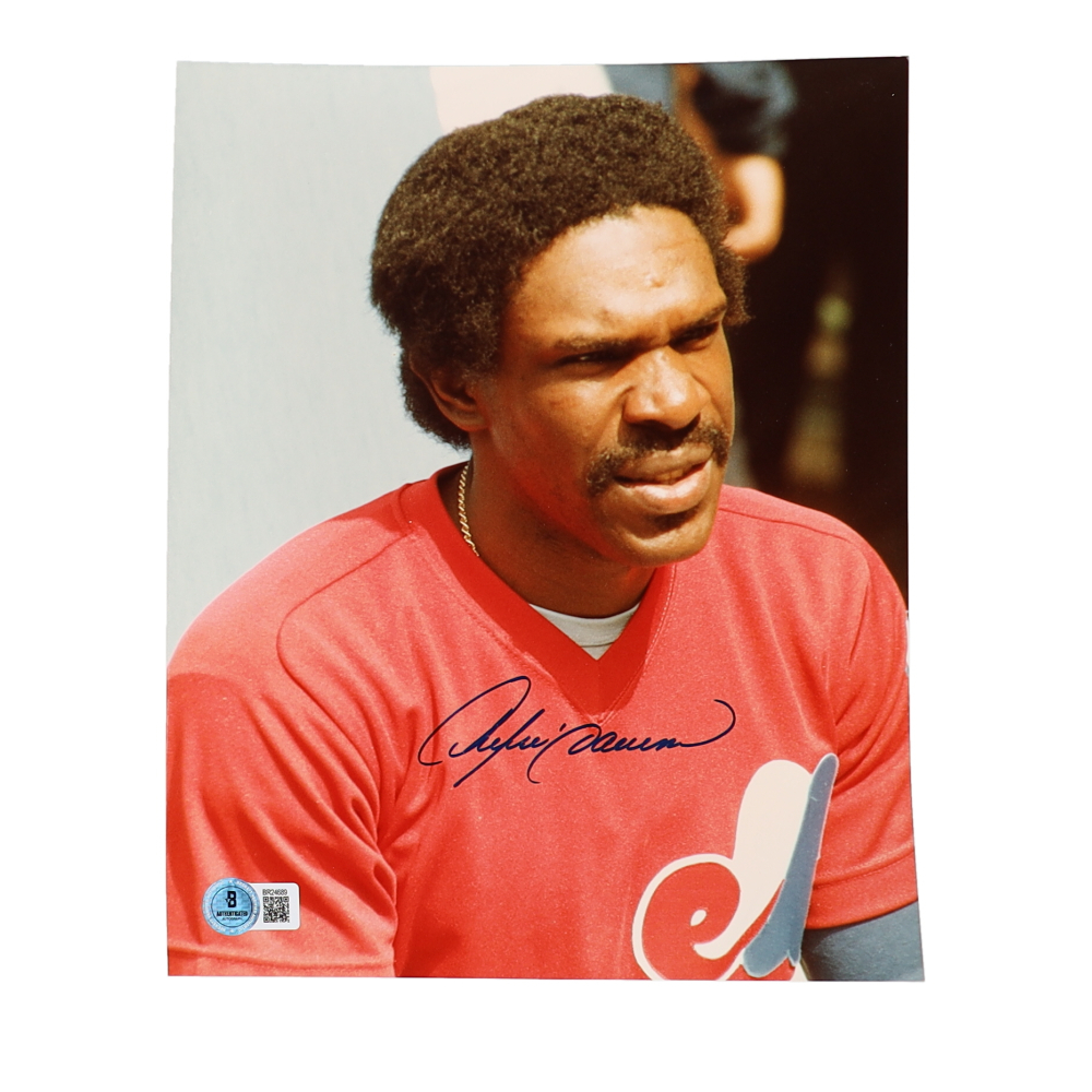 Andre Dawson Signed Expos 8x10 Photo (Beckett) | Pristine Auction