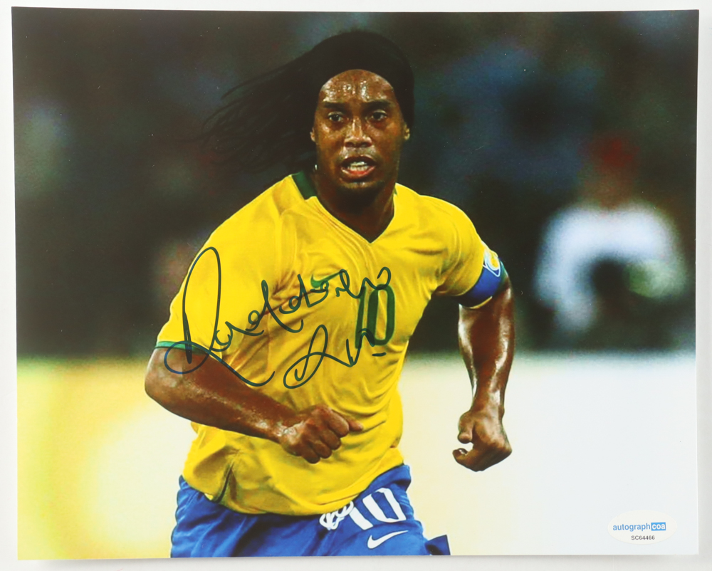 Ronaldinho Gaucho Signed 8x10 Photo (AutographCOA) | Pristine Auction