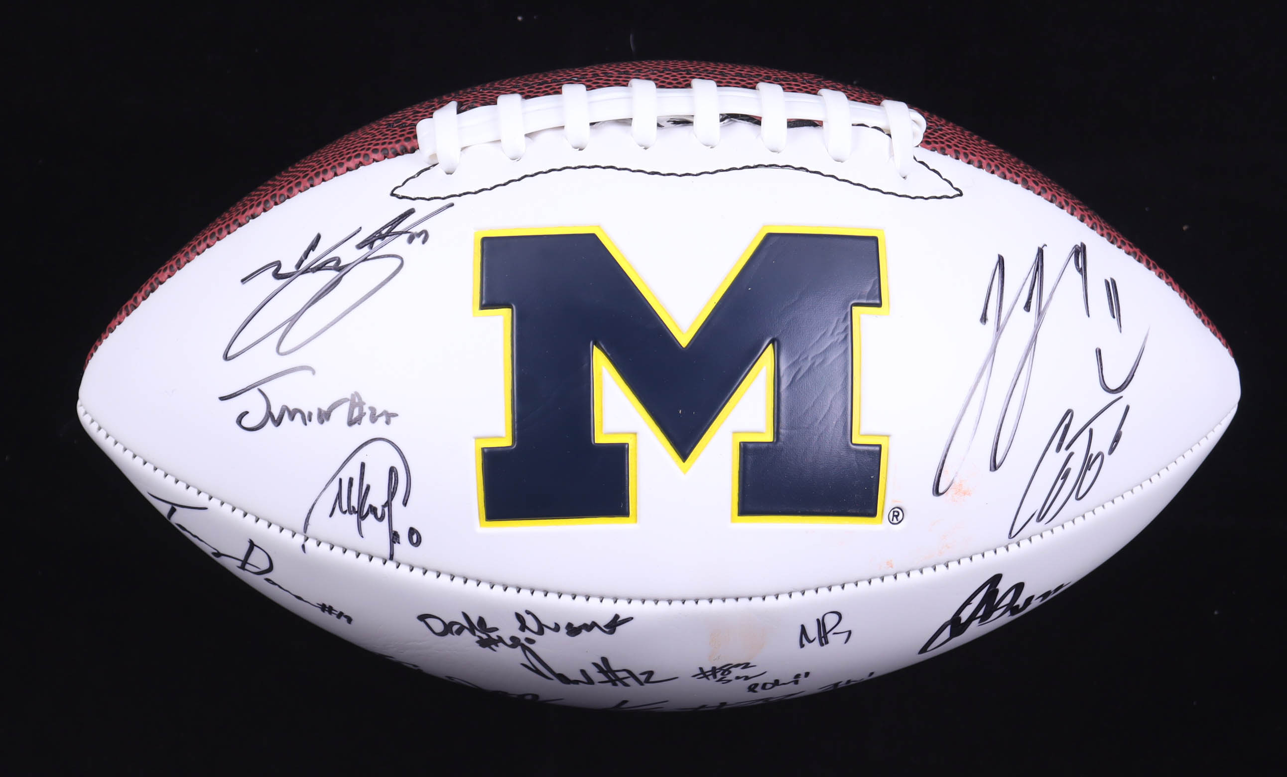2023 Michigan Wolverines Football Team-Signed by (20+) with JJ McCarthy ...