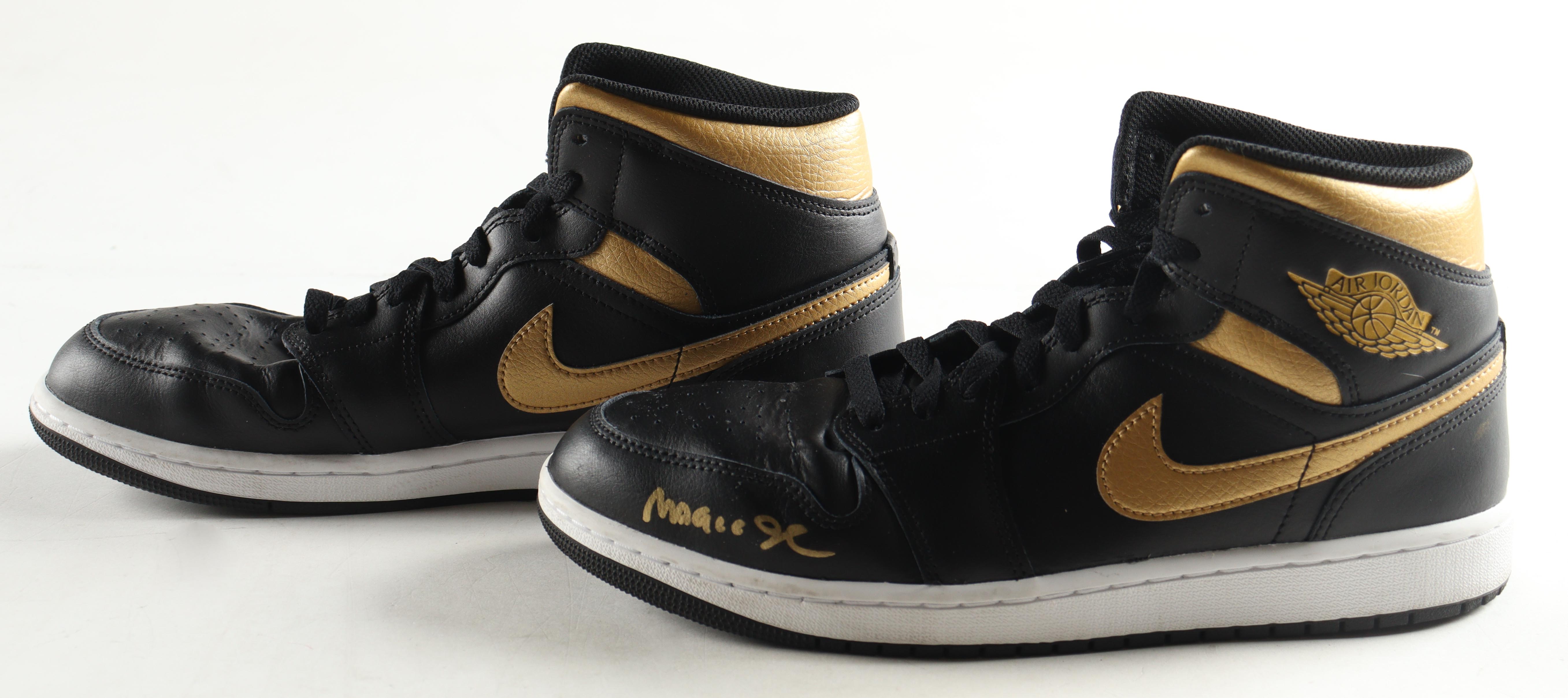 Magic Johnson & Larry Bird Signed Set of (2) Nike Jordan Basketball ...