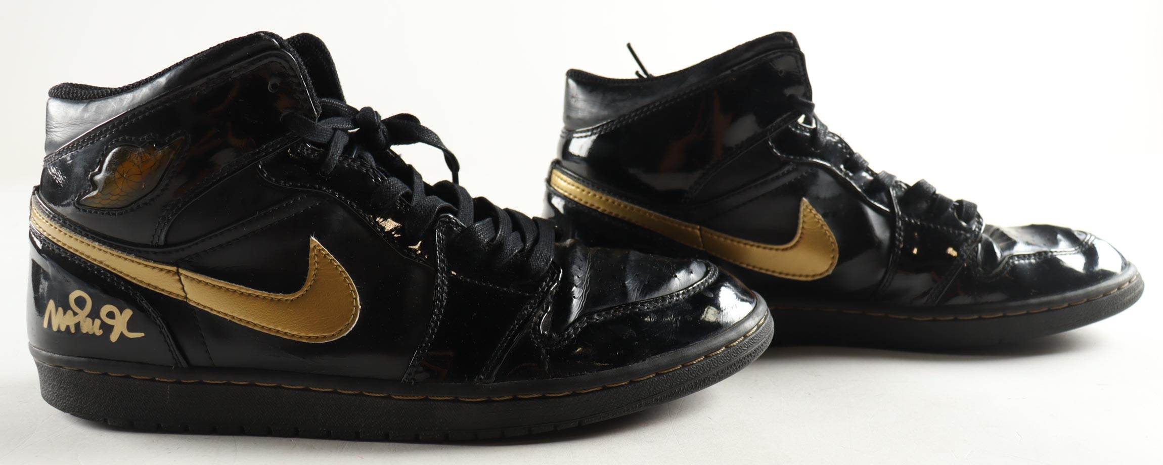 Magic Johnson & Larry Bird Signed Set of (2) Nike Jordan Basketball ...