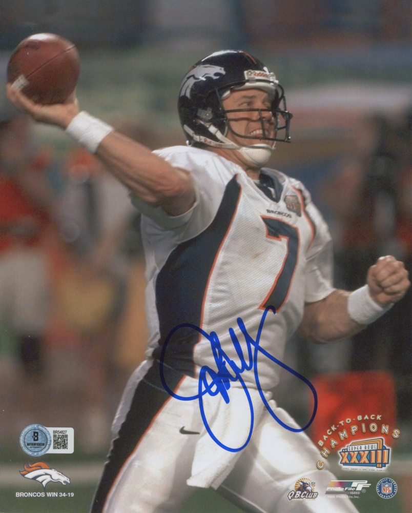 John Elway Signed Broncos 8x10 Photo (Beckett) | Pristine Auction