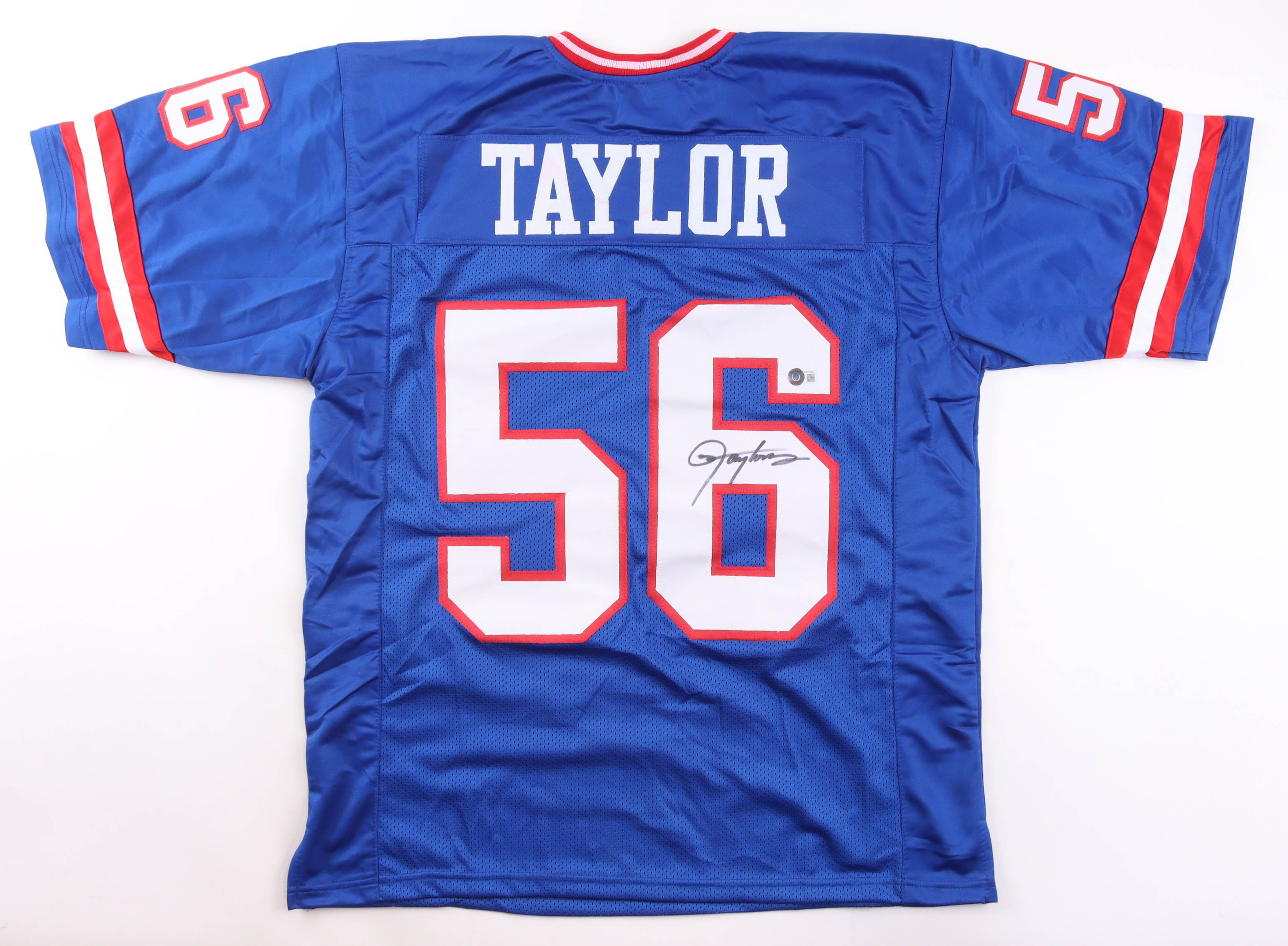 Lawrence Taylor Signed Jersey (Beckett) | Pristine Auction