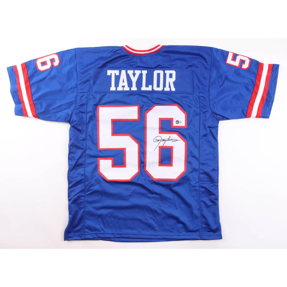Lawrence Taylor Signed Jersey (Beckett) | Pristine Auction