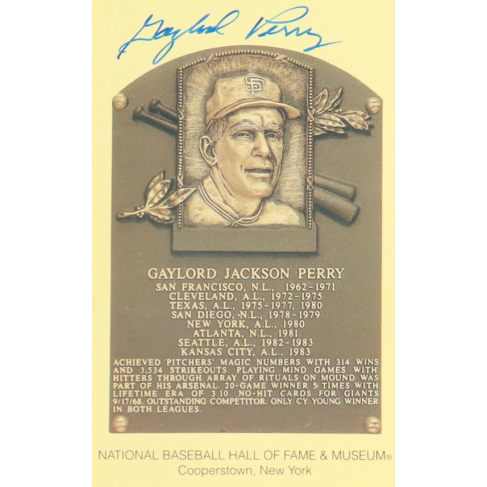 Gaylord Perry Signed Hall of Fame Plaque Postcard (Beckett) | Pristine ...