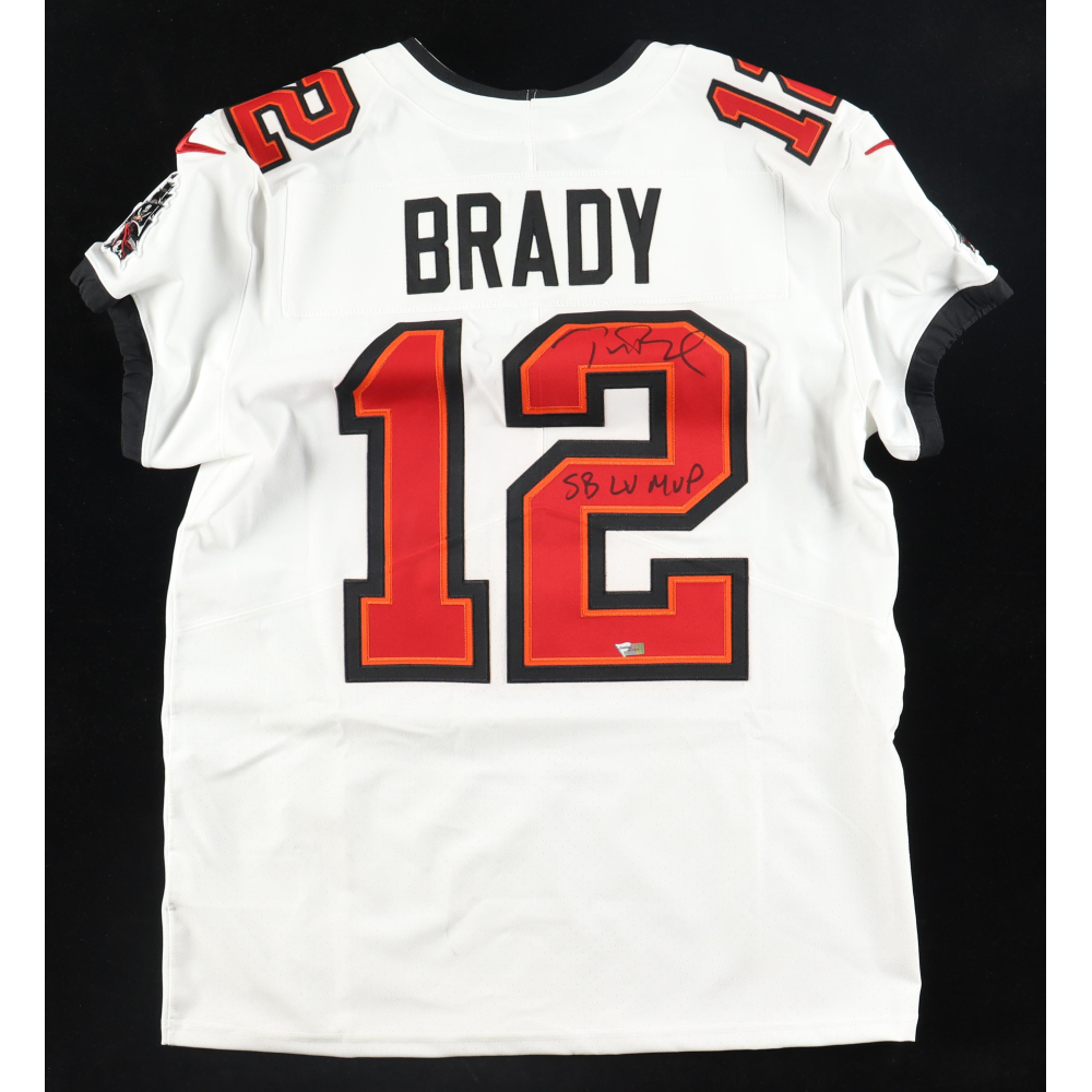 Tom Brady Signed Buccaneers Nike Elite Authentic Jersey Inscribed "SB ...