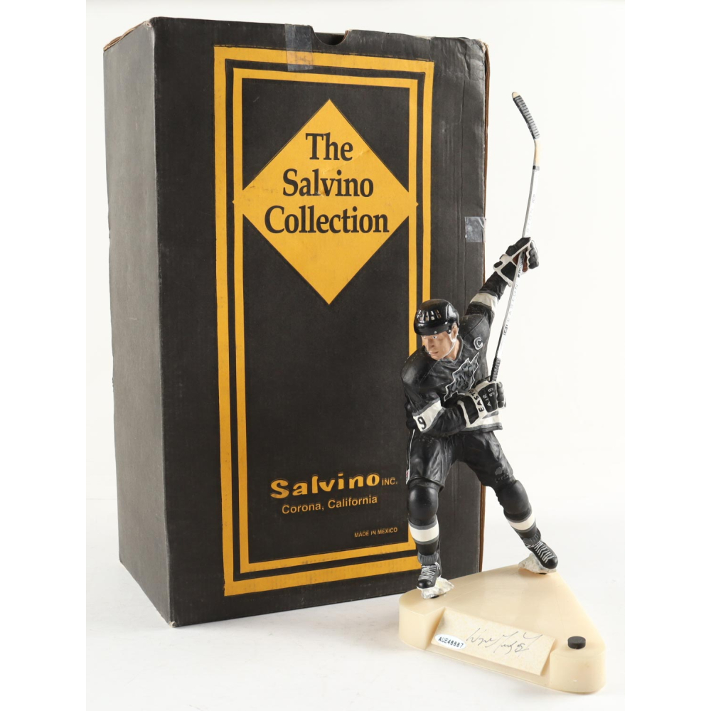 Wayne Gretzky Signed 12" Salvino Ceramic Figure with Original Box ...