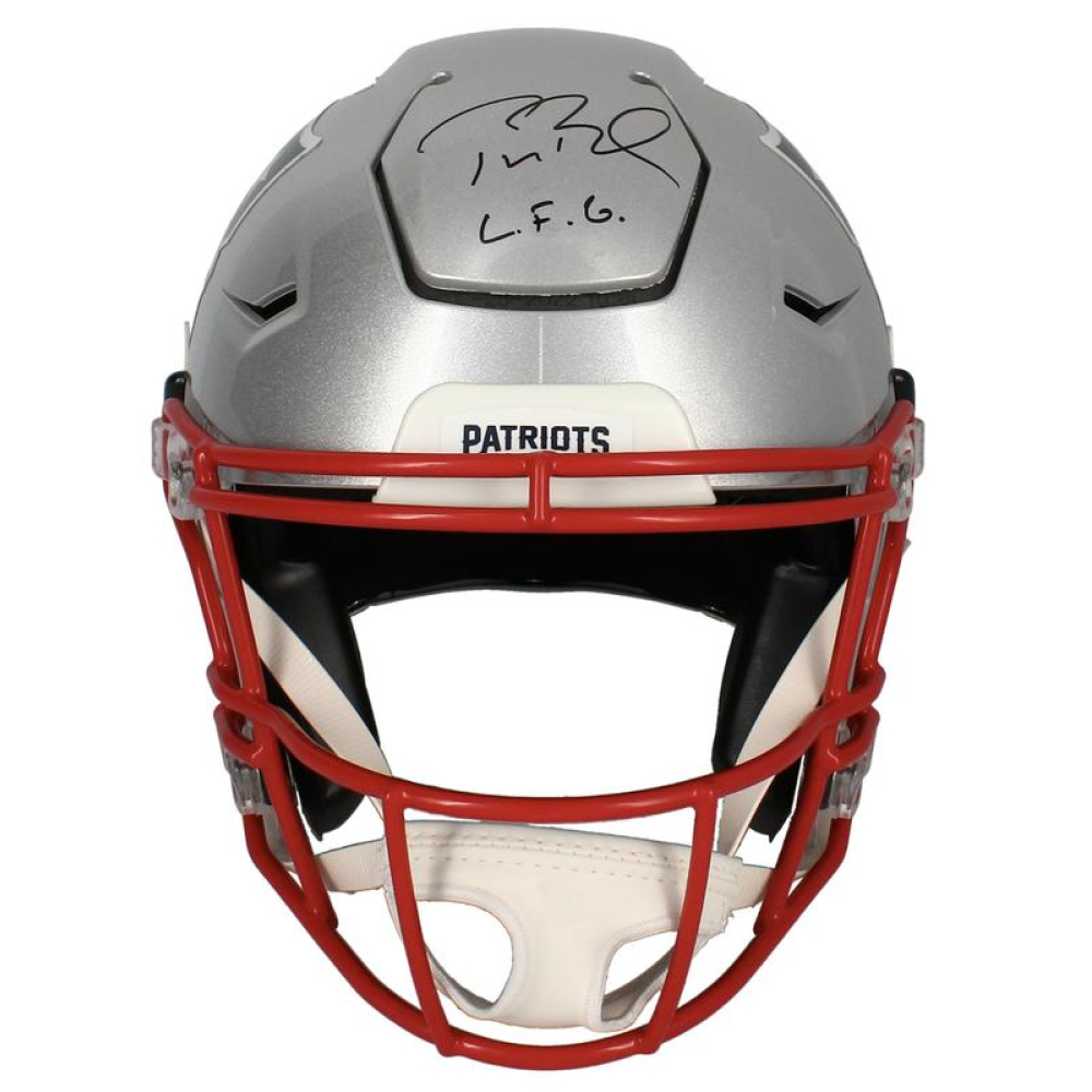 Tom Brady Signed Patriots LE Full-Size Authentic On-Field SpeedFlex ...