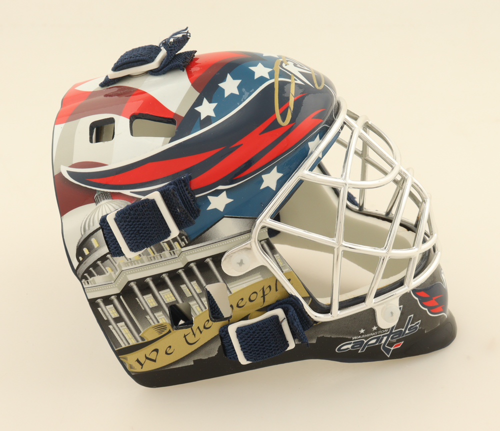 Semyon Varlamov Signed Capitals Mini Goalie Mask (Legends & Beckett ...