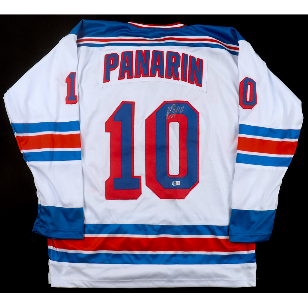 Artemi Panarin Signed Jersey (Beckett) | Pristine Auction