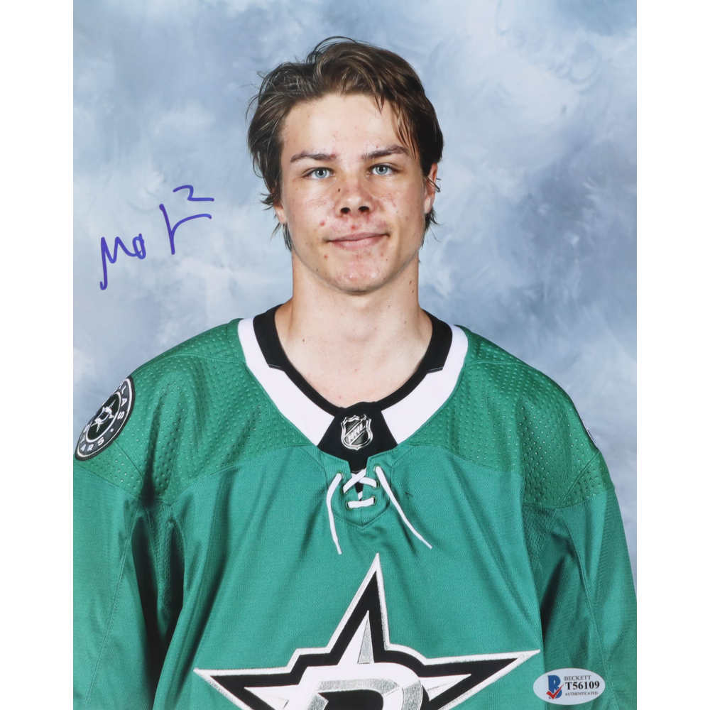 Miro Heiskanen Signed Stars 8x10 Photo (Beckett) | Pristine Auction