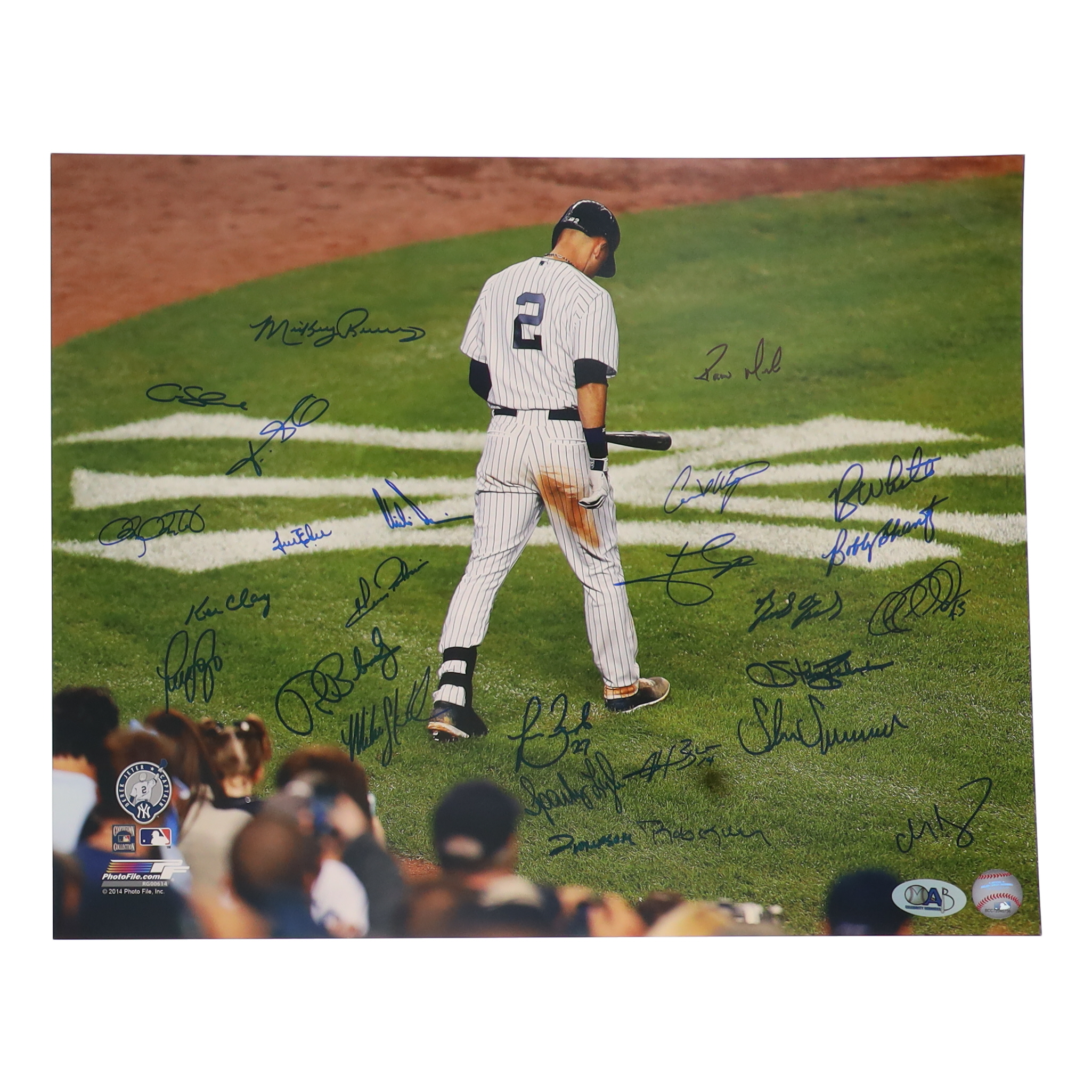 New York Yankees 16x20 Photo Signed by (26) with Mickey Rivers, Bobby ...