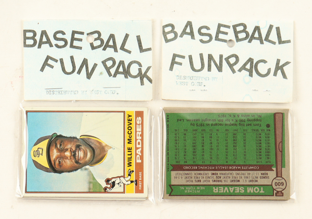 1976 Topps Baseball Cello Fun Pack Vending Box with (20) Packs ...