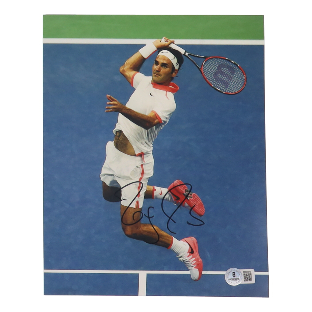Roger Federer Signed 8x10 Photo (Beckett) | Pristine Auction