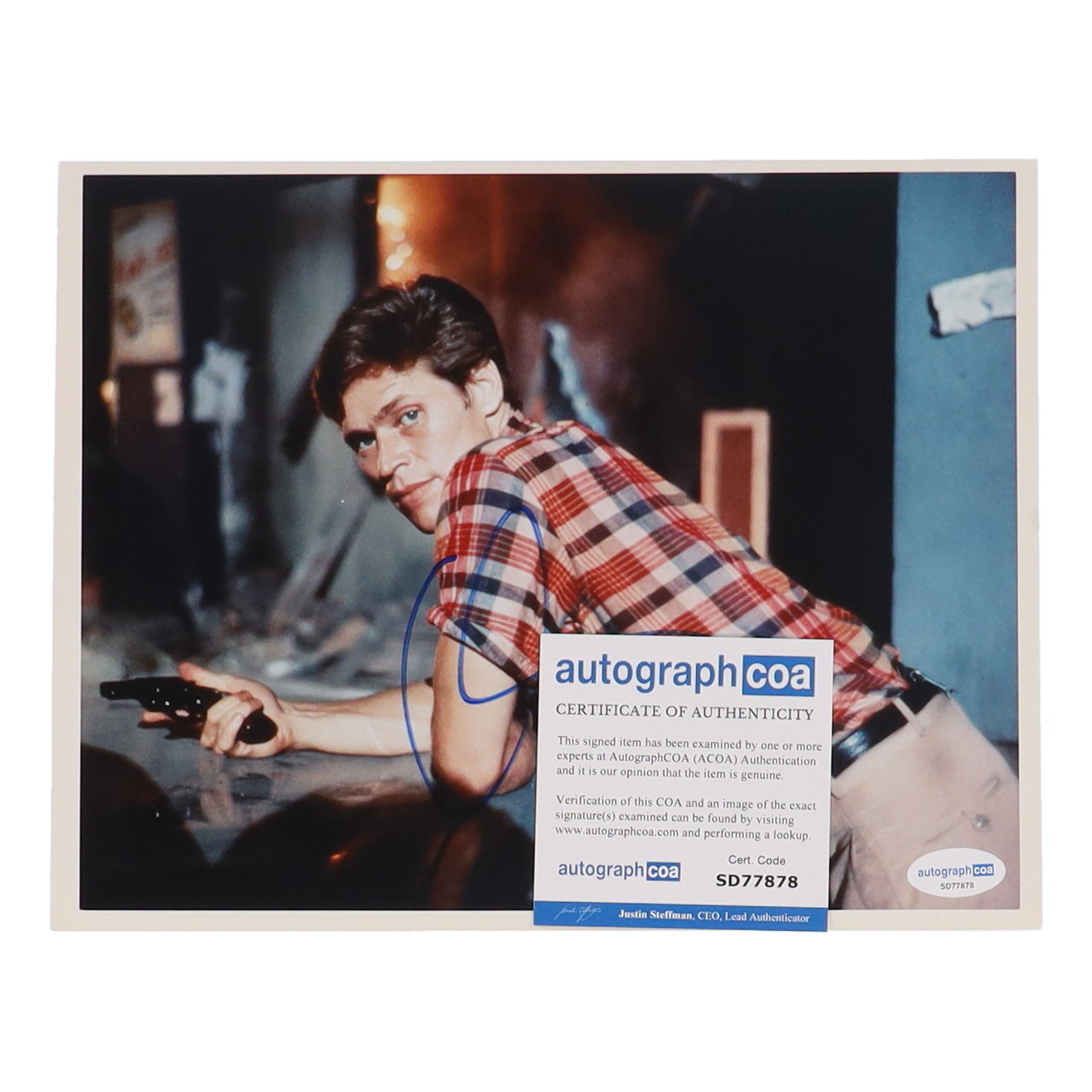 Willem Dafoe Signed "Off Limits" 8x10 Photo (AutographCOA) | Pristine ...