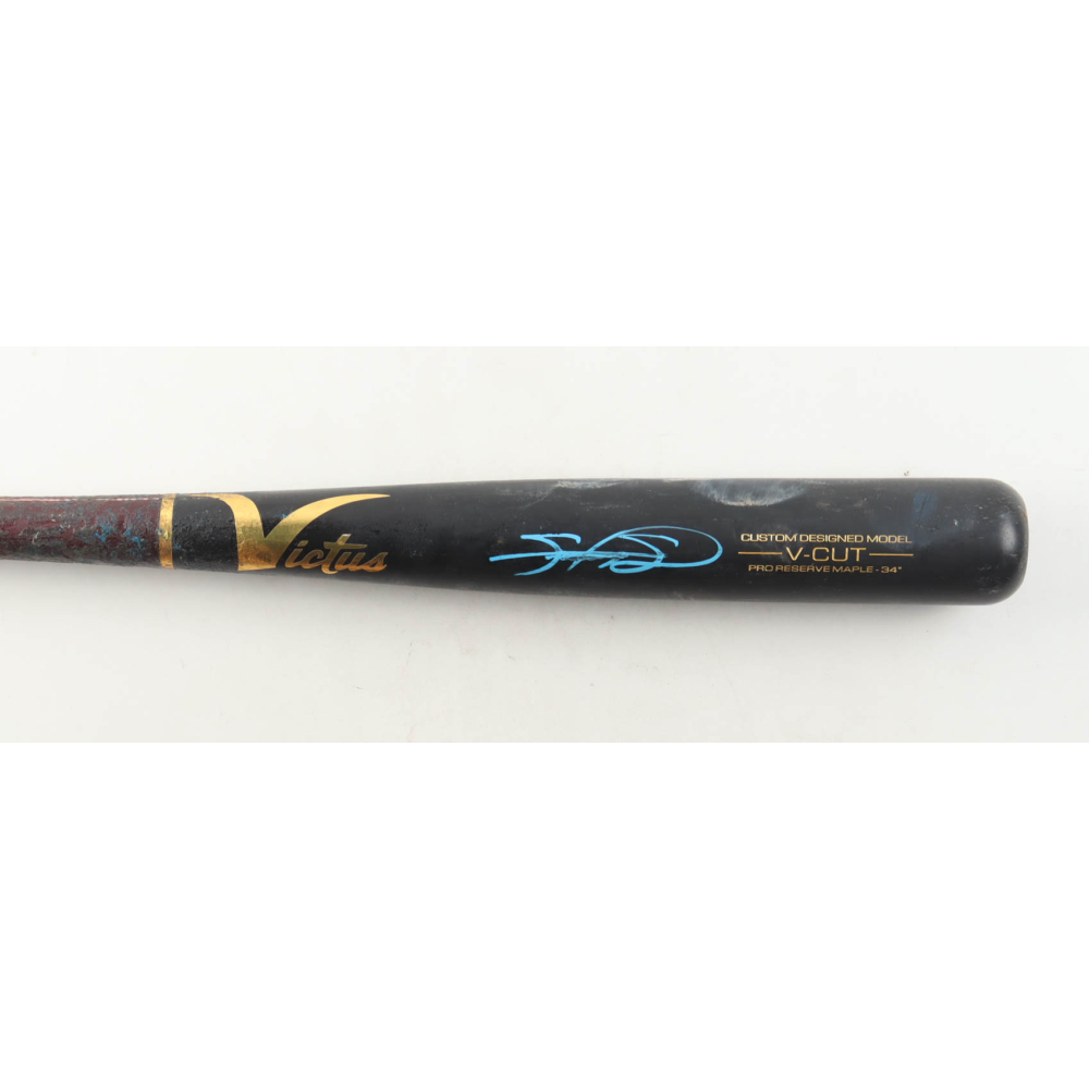 Sammy Sosa Signed Victus Pro Baseball Bat with Lizard Skin Grip ...
