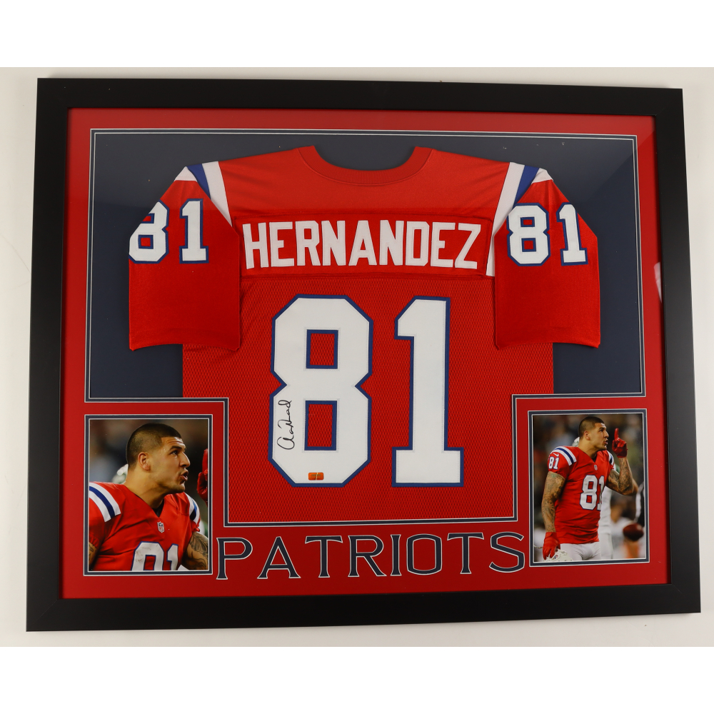 Aaron Hernandez Signed Custom Framed Jersey Display (Gridiron ...