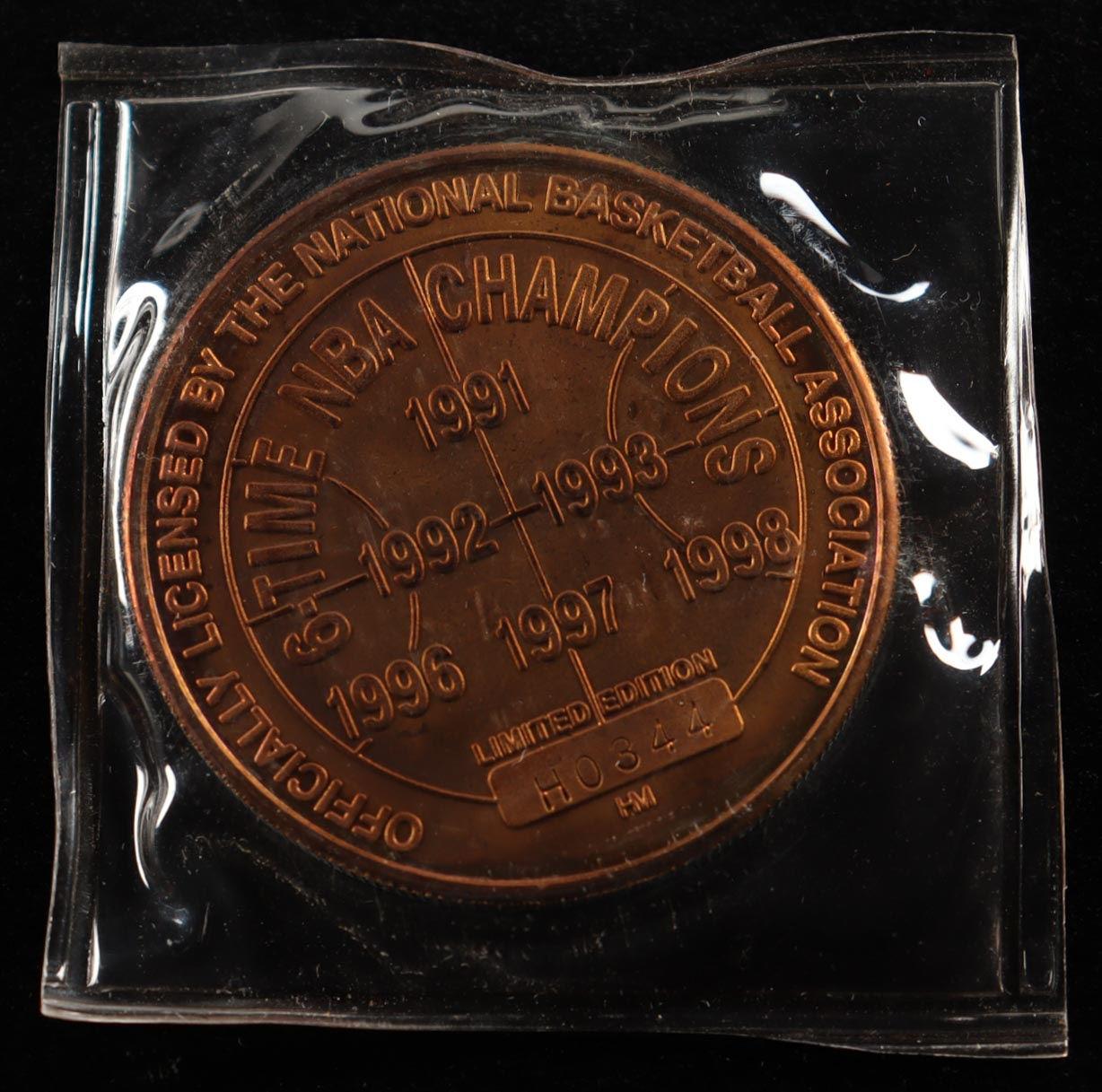 Chicago Bulls Six Time NBA Champions Highland Mint Commemorative Coin ...