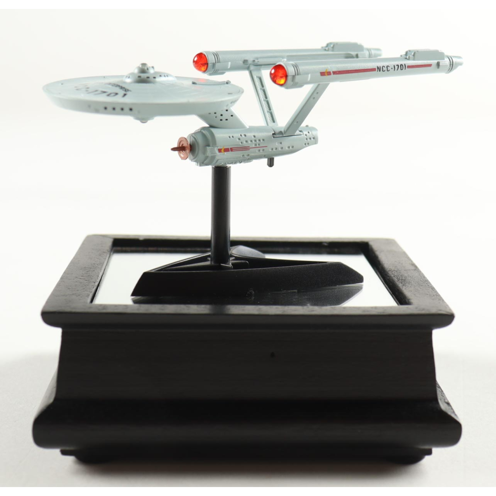 "Star Trek" USS Enterprise Electronic Light Up Starship Figurine With ...