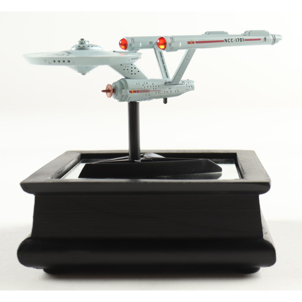 "Star Trek" USS Enterprise Electronic Light Up Starship Figurine With ...