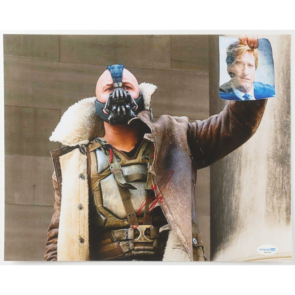 Tom Hardy Signed "The Dark Knight Rises" 11x14 Photo (ACOA) | Pristine ...