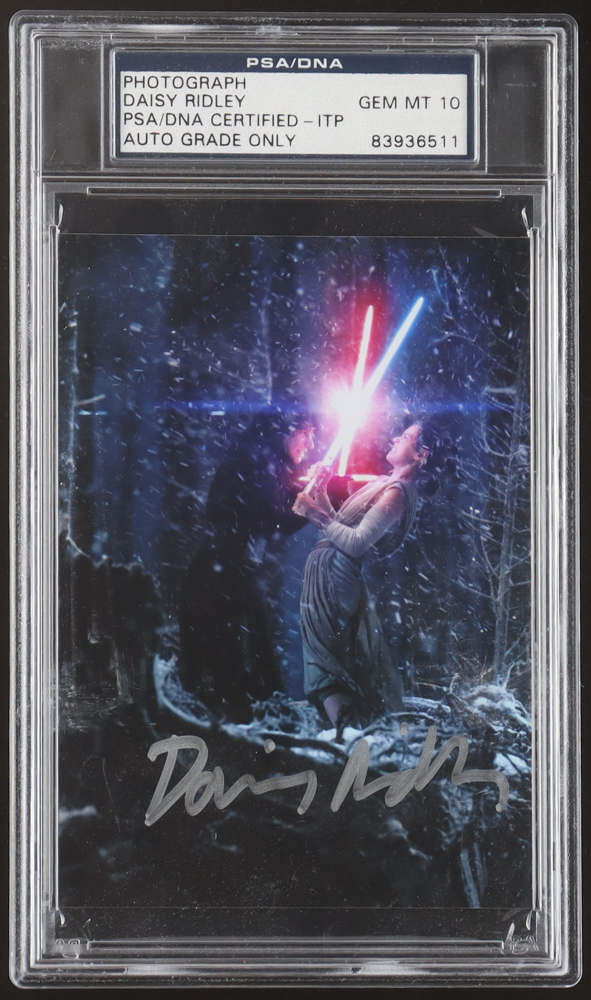 Daisy Ridley Signed 3.5x5 Photo (PSA | Autograph Graded 10) | Pristine ...