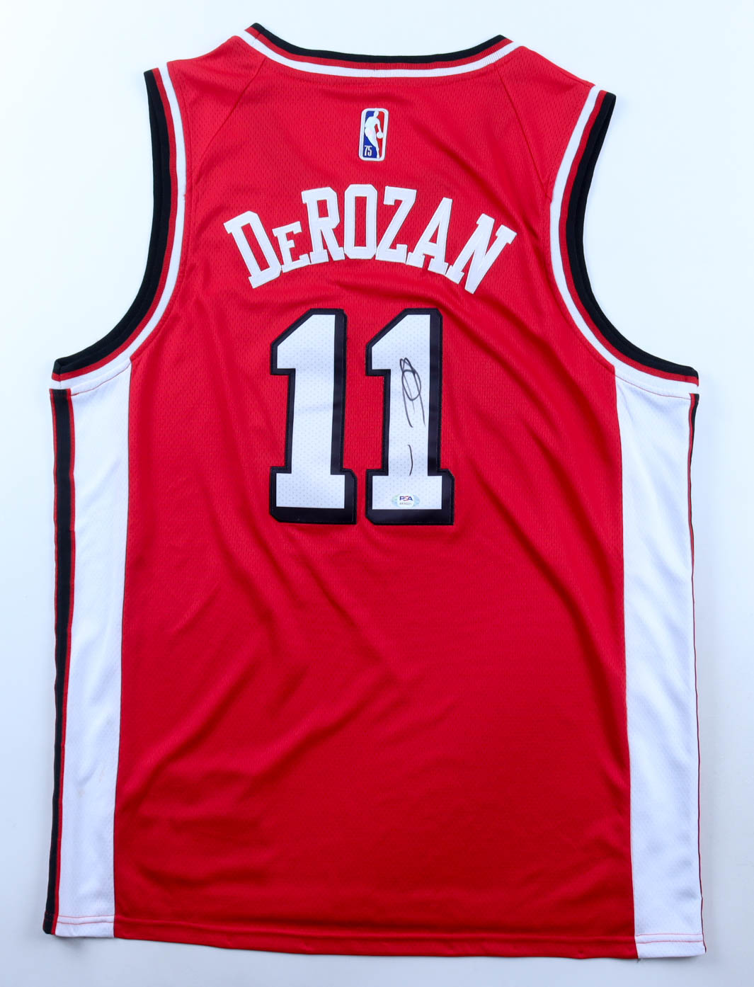DeMar DeRozan Signed Bulls Nike Authentic Jersey (PSA) | Pristine Auction