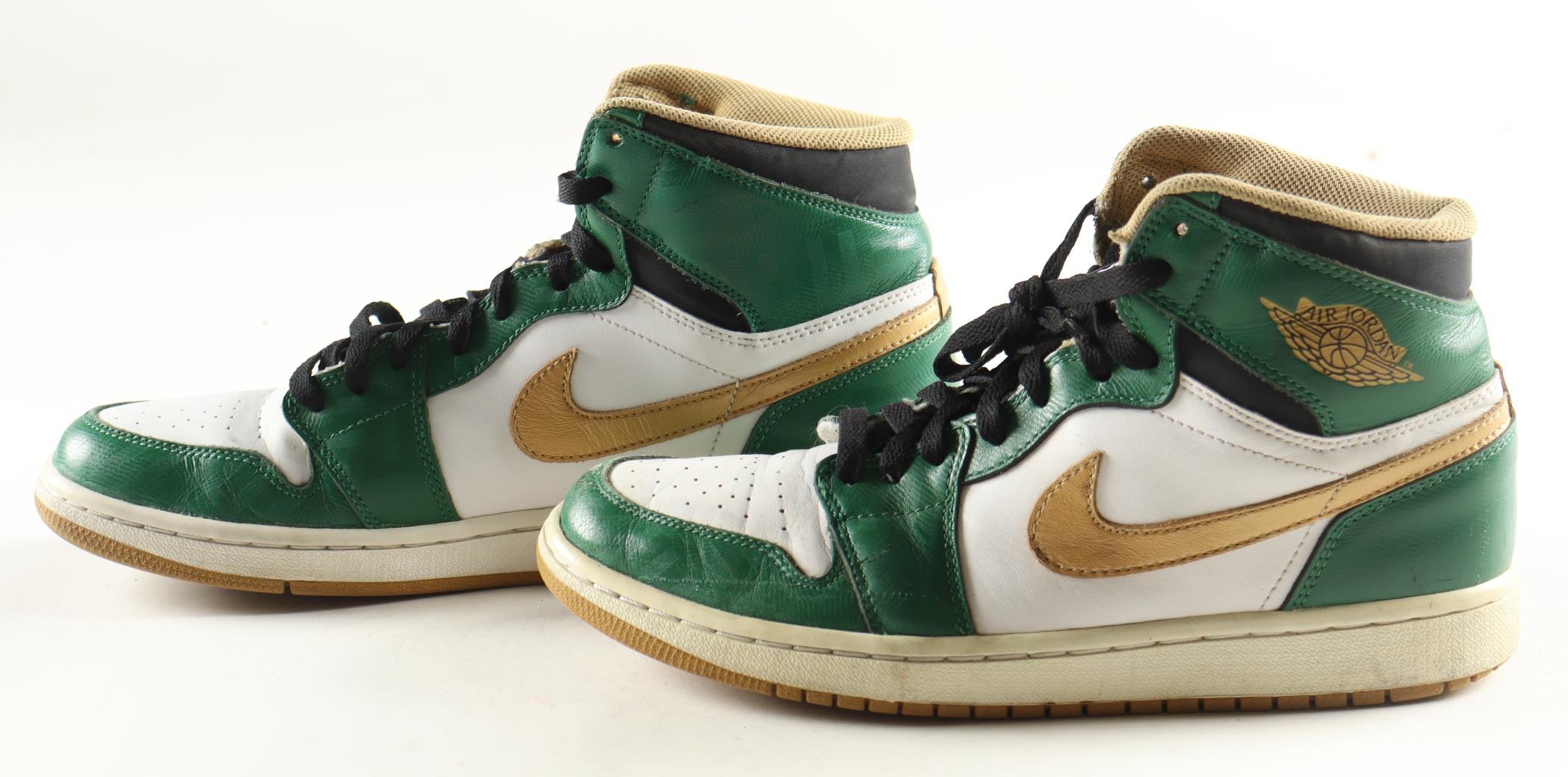 Larry Bird Signed Pair Of Nike Air Jordan Basketball Shoes (PSA ...