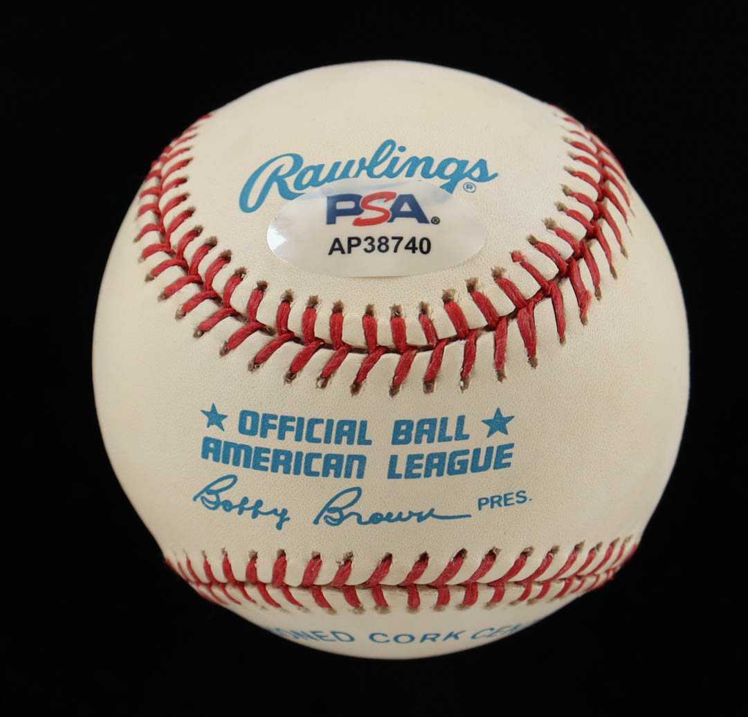 Ken Griffey Jr. Signed OAL Baseball with Display Case (PSA) | Pristine ...