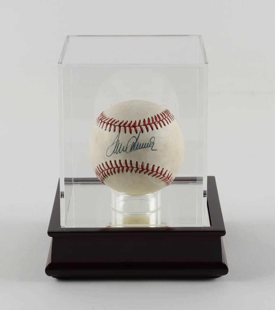 Tom Seaver Signed ONL Baseball With Display Case (PSA) | Pristine Auction