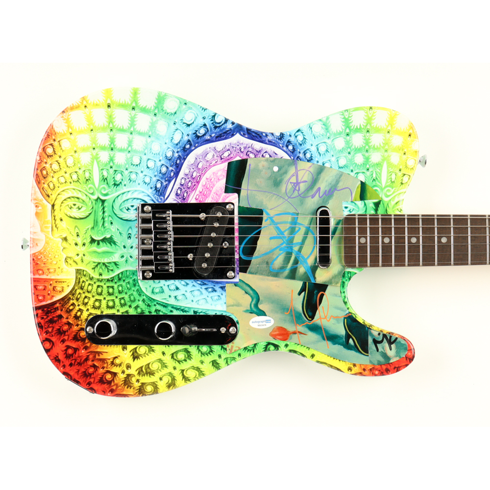 "Tool" 39" Fender Electric Guitar Signed By (4) Including Maynard James ...