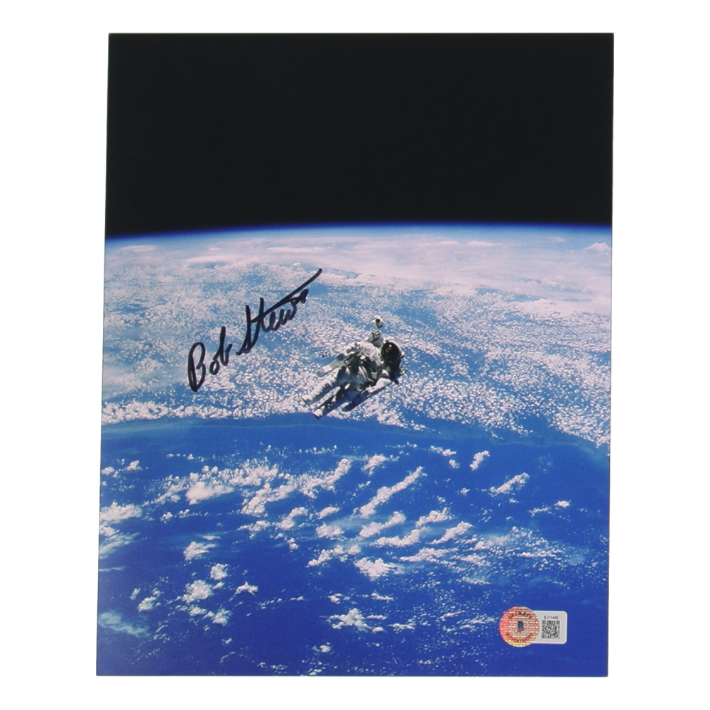 Bob Stewart Signed NASA 8x10 Photo (Beckett) | Pristine Auction
