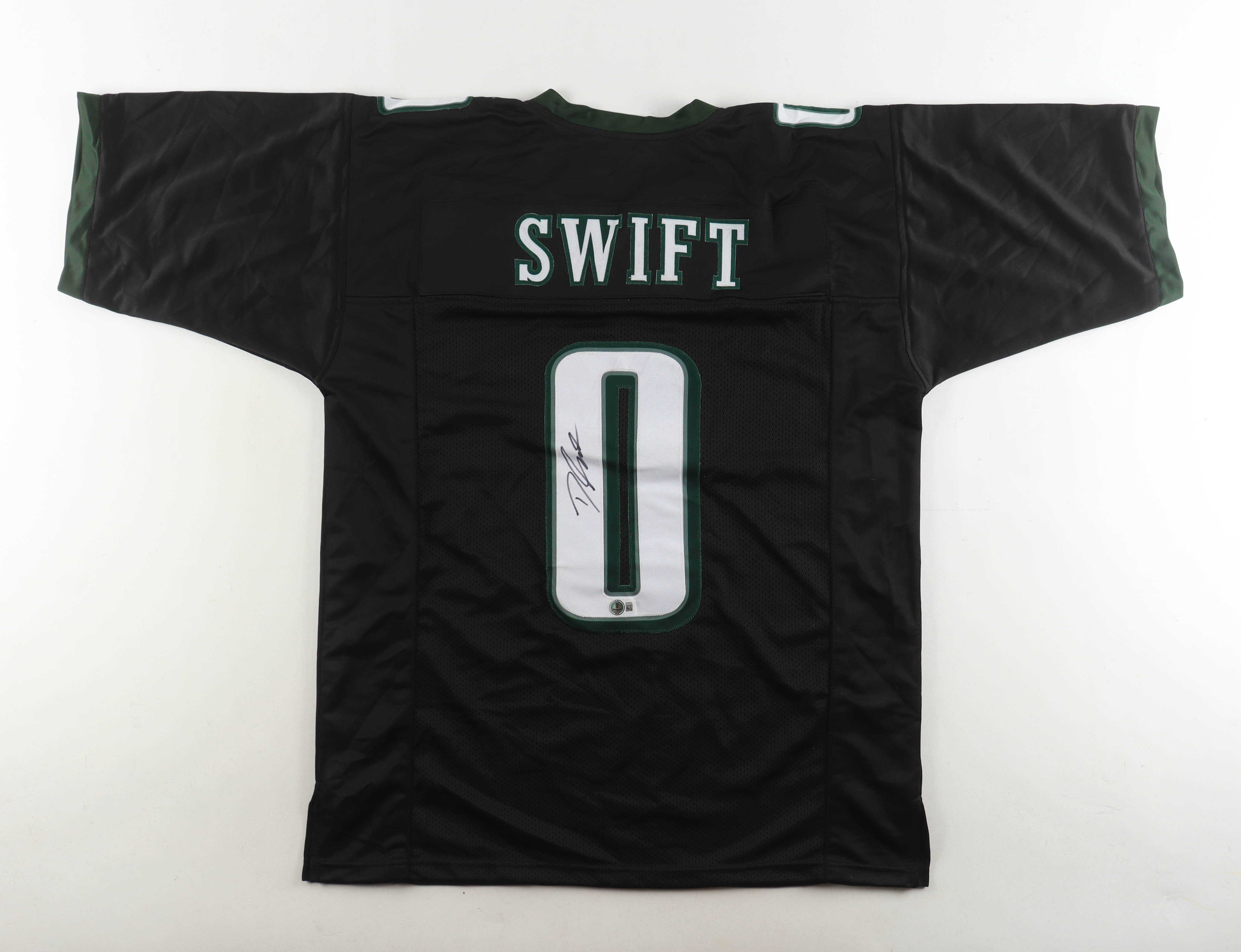 D'Andre Swift Signed Jersey (JSA) | Pristine Auction