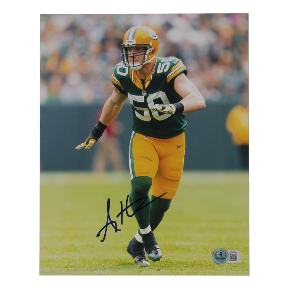 A. J. Hawk Signed Packers 8x10 Photo (Beckett) | Pristine Auction