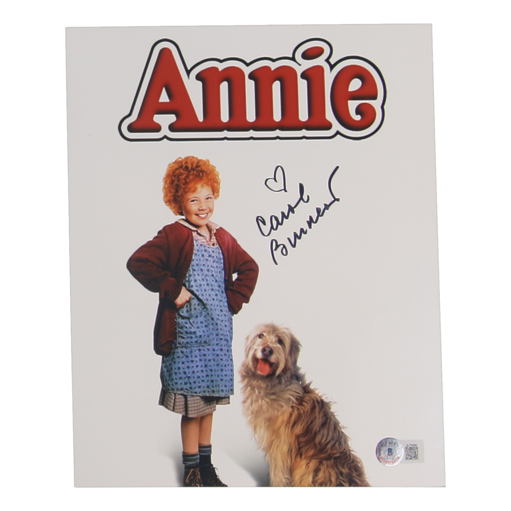 Carol Burnett Signed "Annie" 8x10 Photo (Beckett) | Pristine Auction