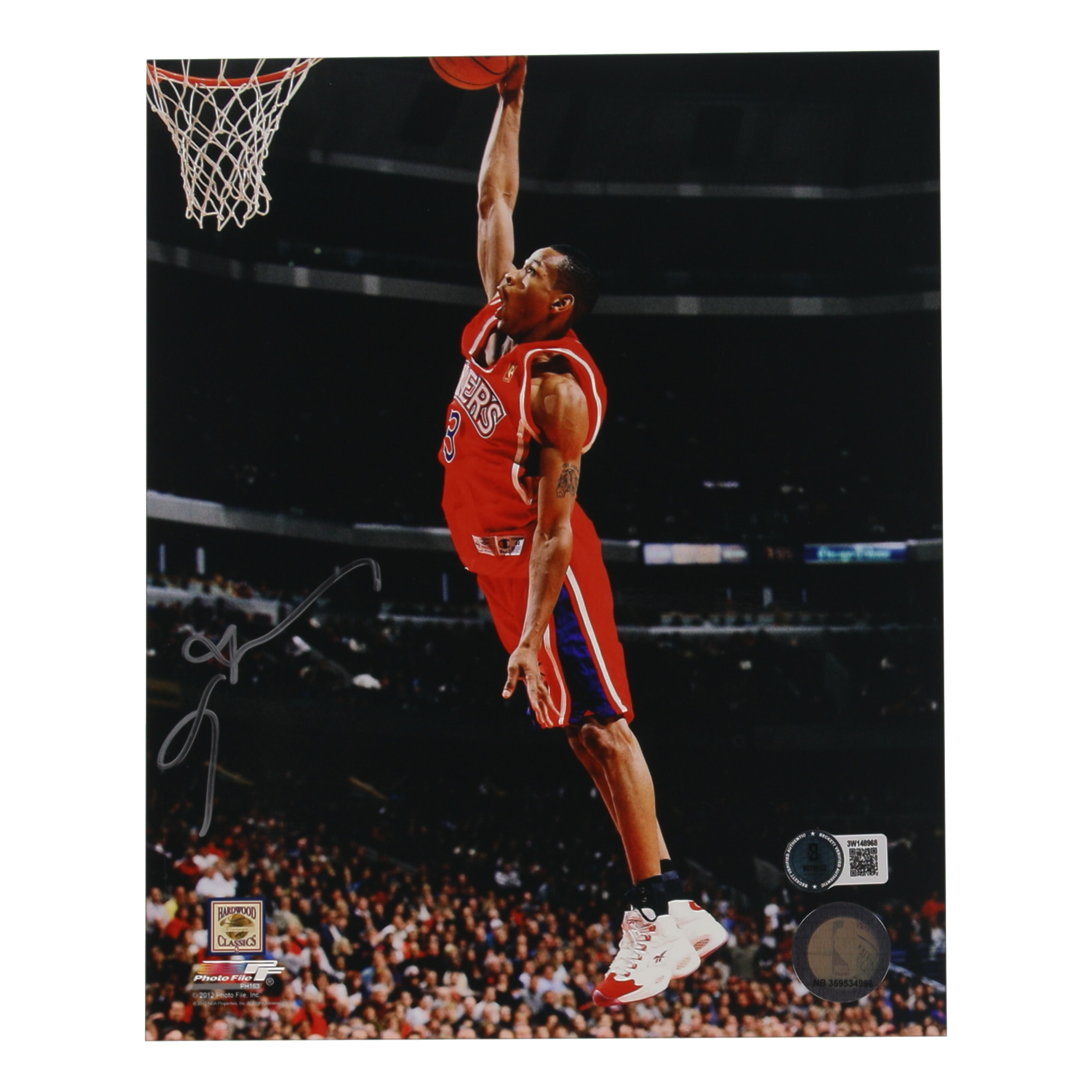 Allen Iverson Signed 76ers 8x10 Photo (Beckett) | Pristine Auction