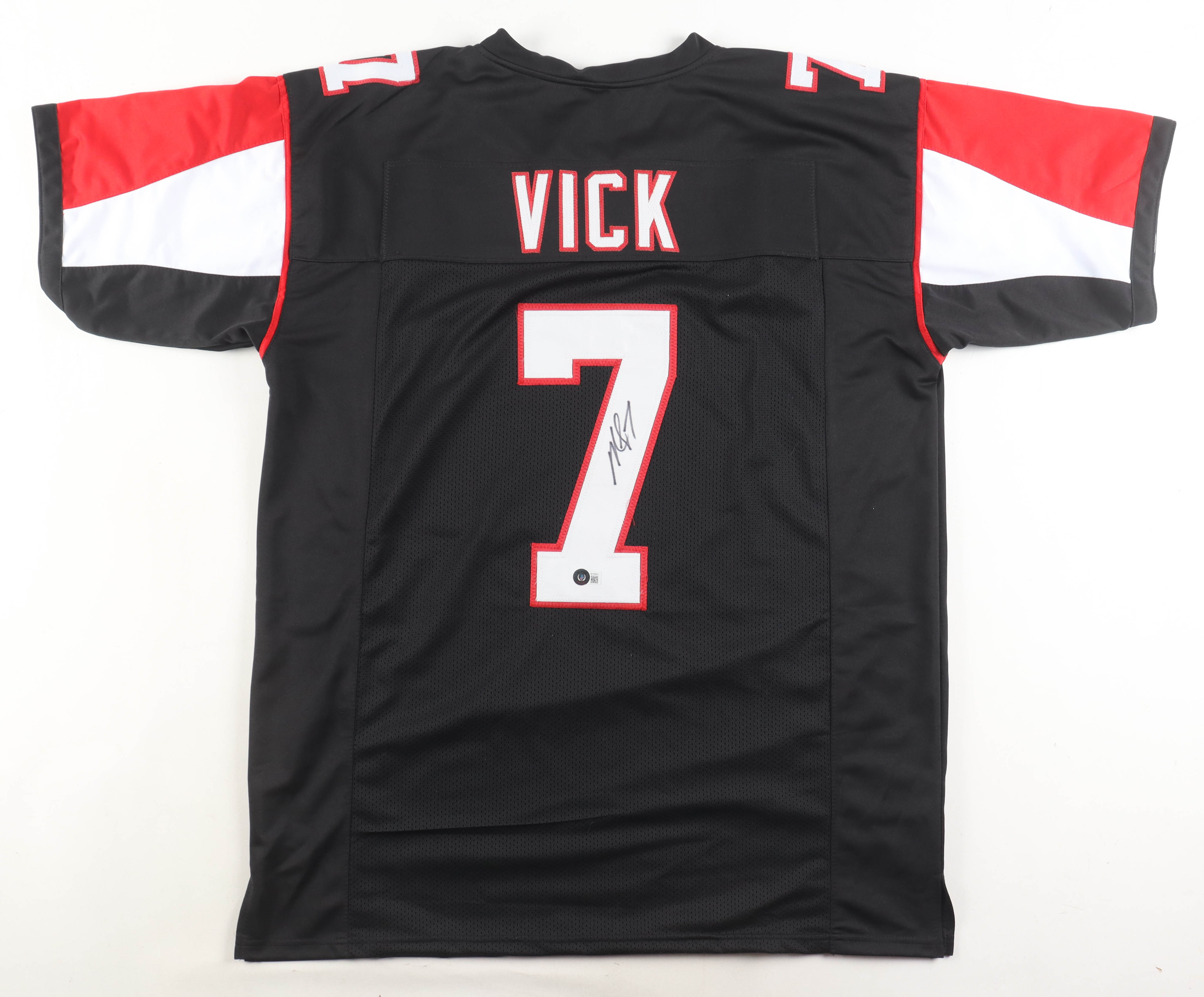 Michael Vick Signed Jersey (Beckett) | Pristine Auction