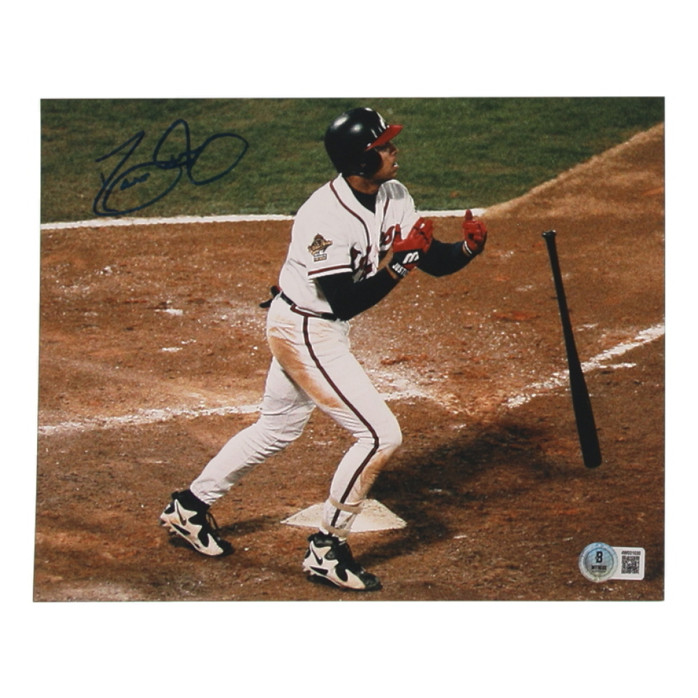 David Justice Signed Braves 8x10 Photo (Beckett) | Pristine Auction