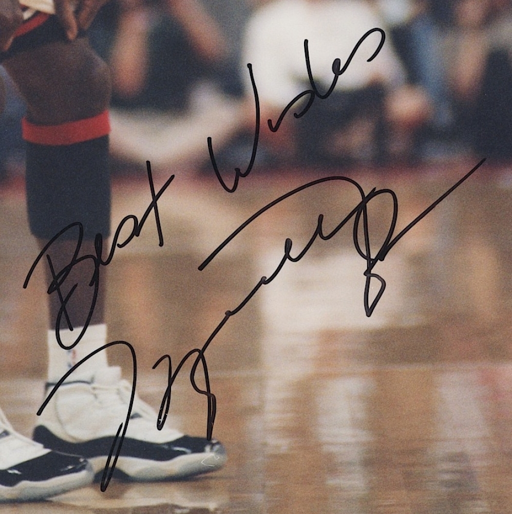 Michael Jordan Signed Bulls 8x10 Photo Inscribed "Best Wishes" (JSA ALOA) | Pristine Auction