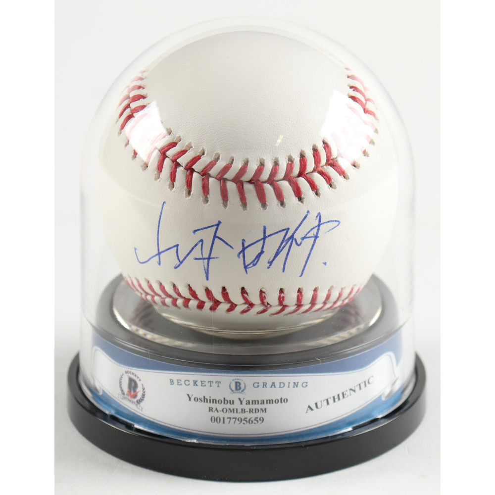 Yoshinobu Yamamoto Signed OML Baseball with Rare Kanji Signature (BGS ...