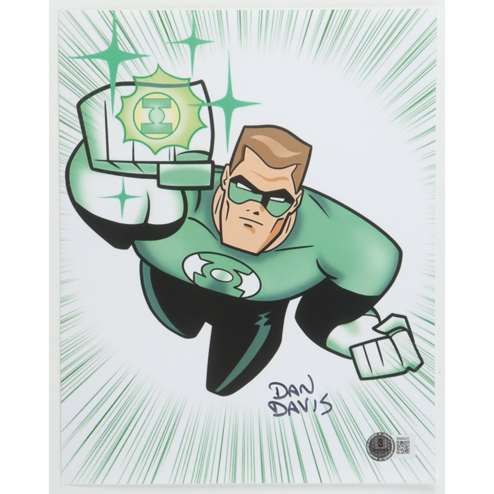 Dan Davis Signed "Green Lantern" 8x10 Photo (Beckett) | Pristine Auction