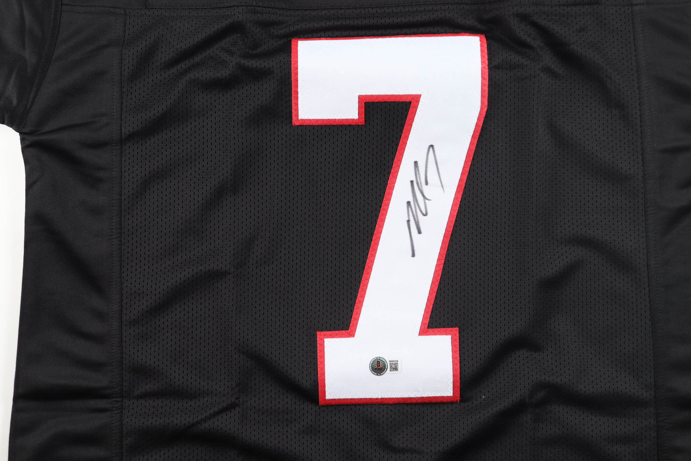 Michael Vick Signed Jersey (Beckett) | Pristine Auction