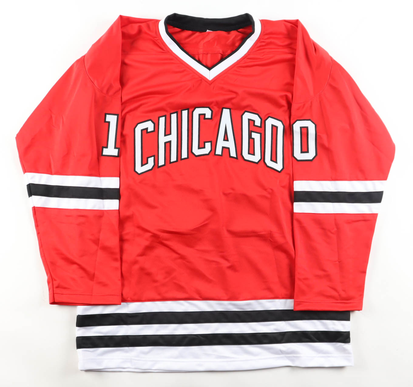 Patrick Sharp Signed Jersey (Beckett) | Pristine Auction