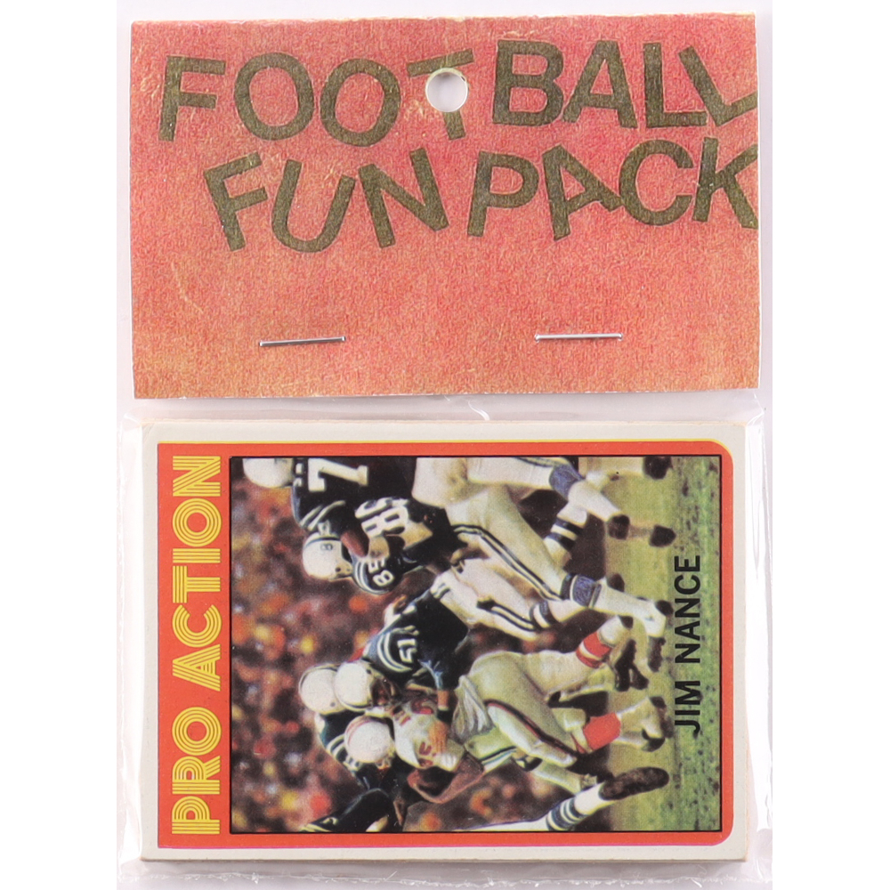 1972 Topps Football Card Fun Pack with (10) Cards | Pristine Auction