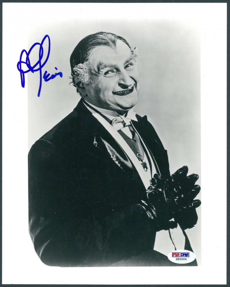 Al Lewis Signed "The Munsters" 8x10 Photo (PSA COA) | Pristine Auction